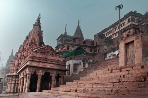 Ratneshwar Mahadev - The Leaning Temple Of Kashi