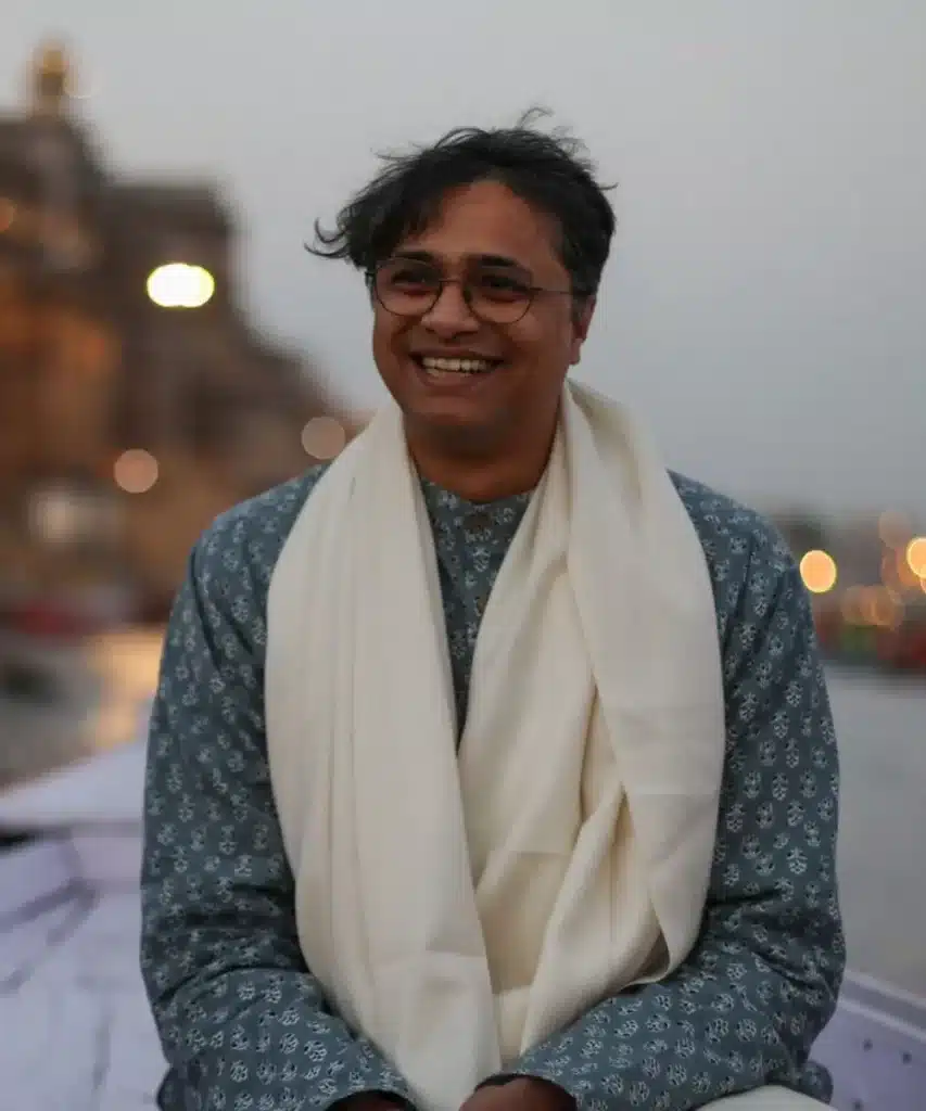 About Us - Varanasi Guru