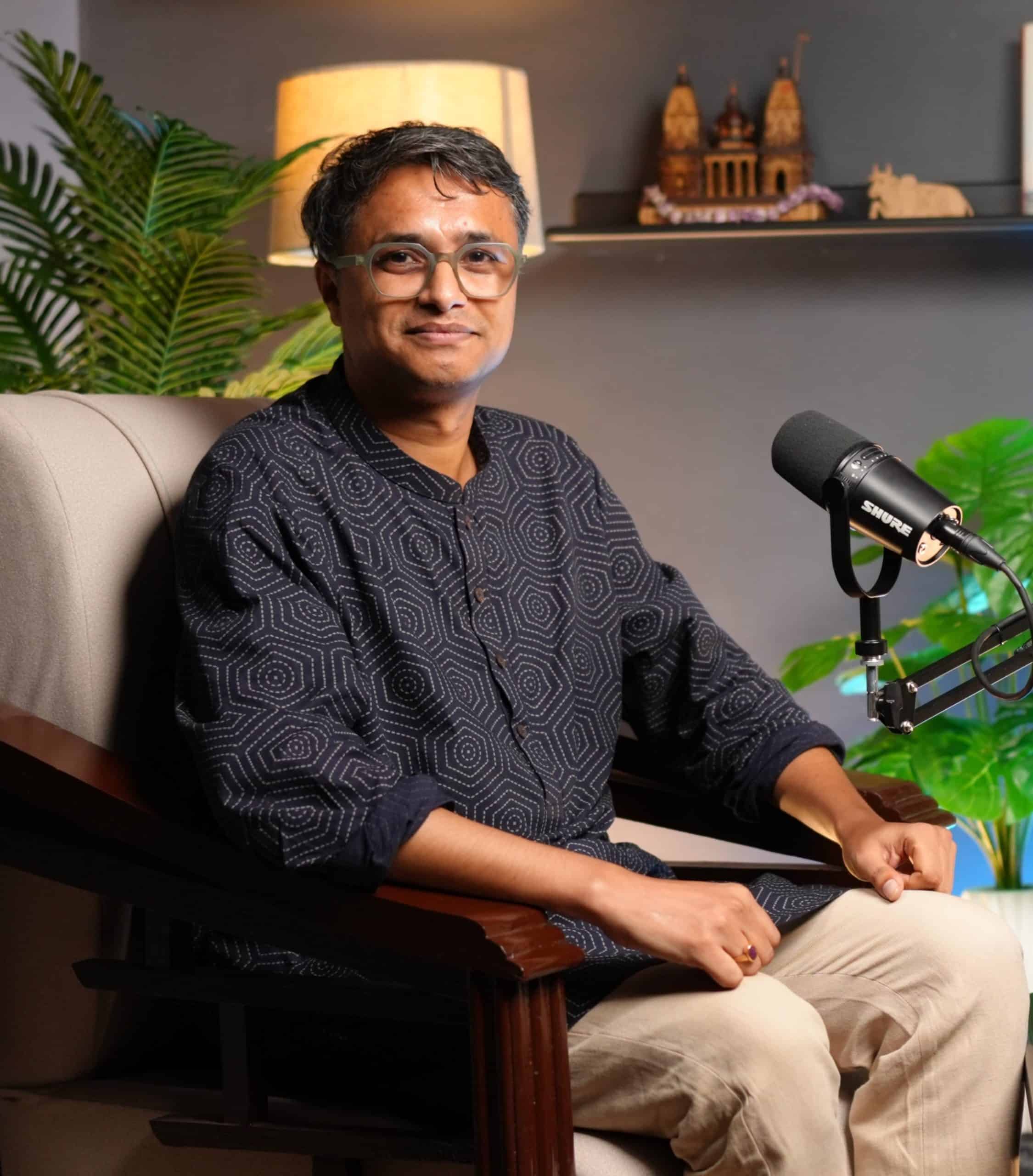 About Us - Varanasi Guru